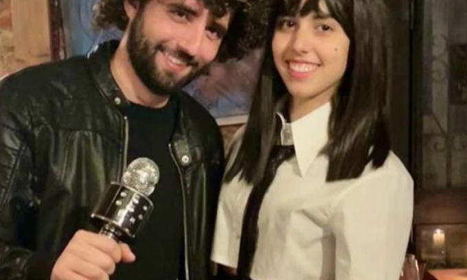 Jolanda Renga e il fidanzato si travestono da Ambra e Francesco (Renga) - Prima Brescia