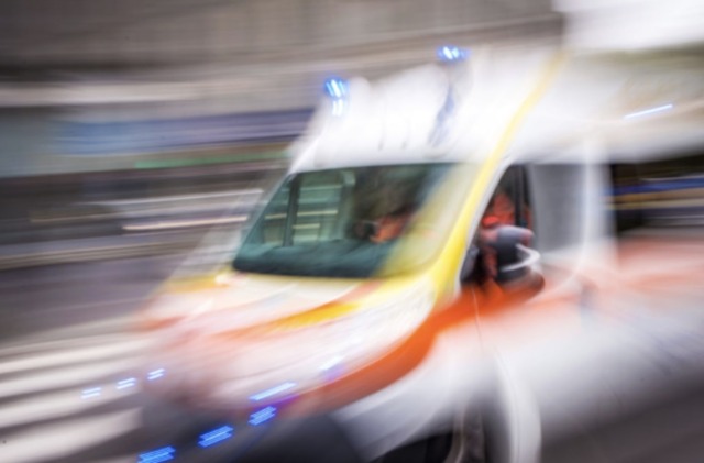 Malore fatale a Sirmione: nulla da fare per un'anziana - Prima Brescia